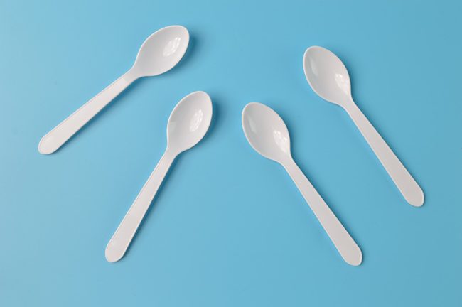 Baby Safety First: Silicone Spoon vs Plastic Spoon