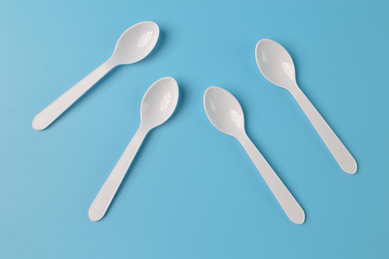 Baby Safety First: Silicone Spoon vs Plastic Spoon