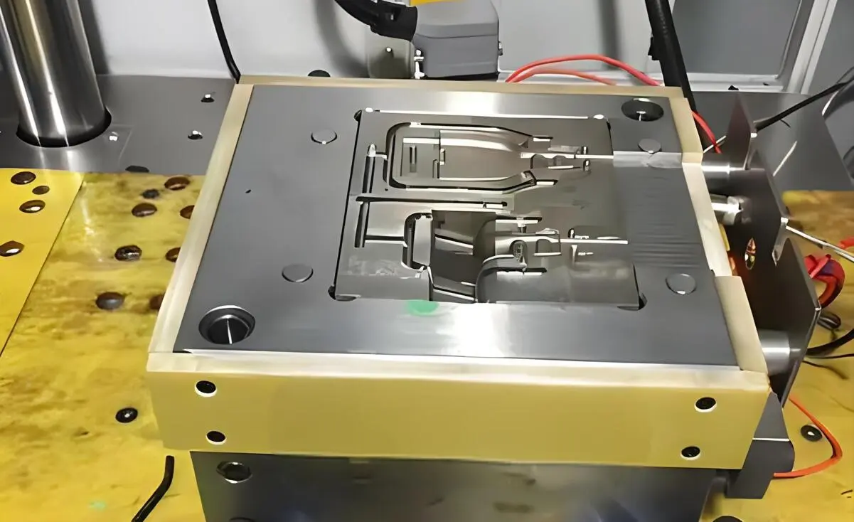 How Does Liquid Silicone Injection Molding Work?