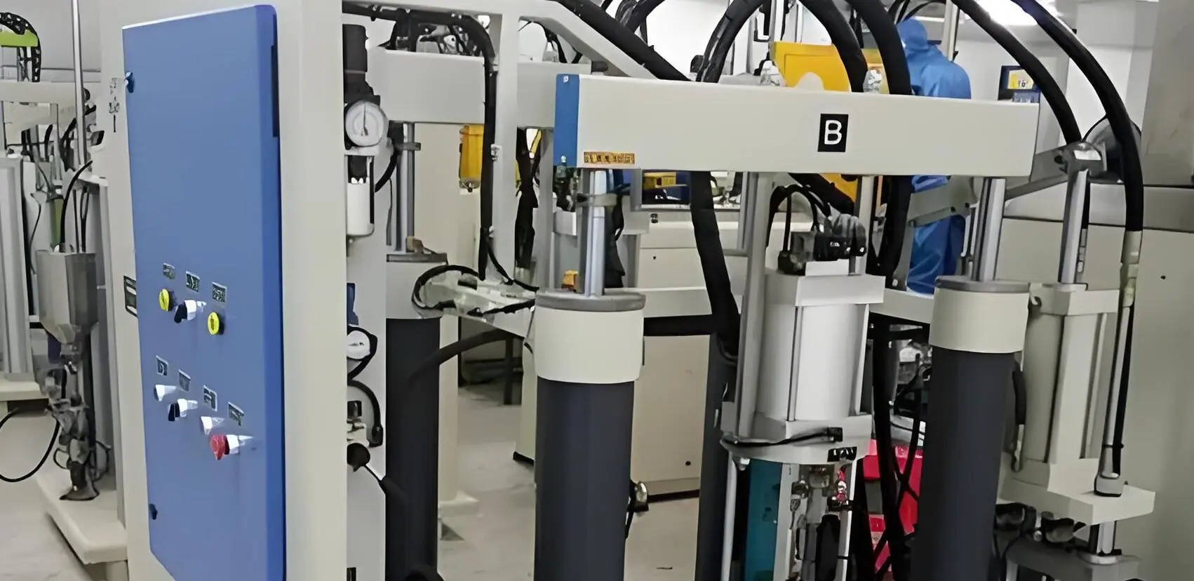 The Benefits of LSR Injection Molding Process in Auto Industry