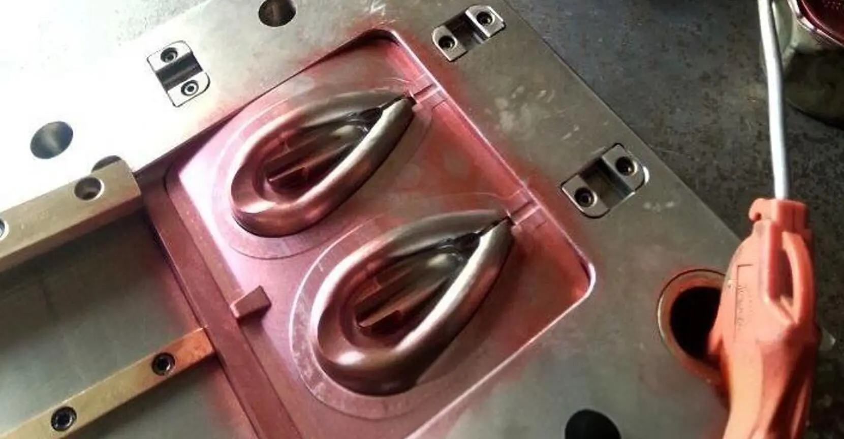 Why LSR Injection Molding Process Lead Time Is So Long